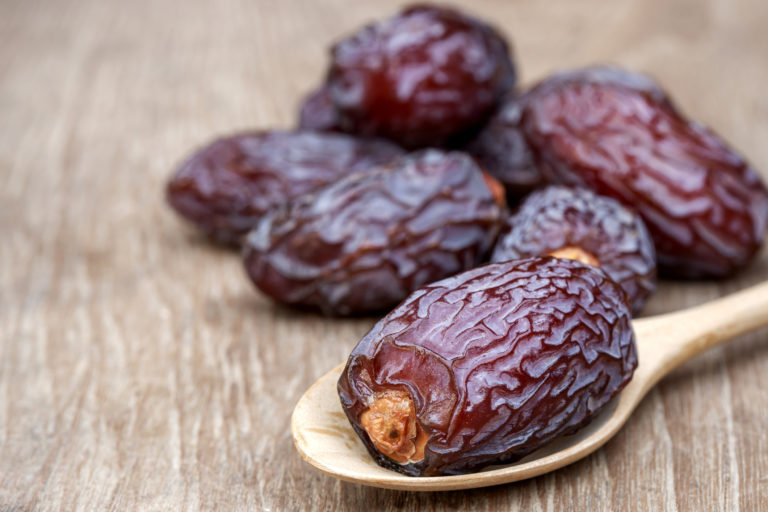 Datteri: Varietà, Valori Nutrizionali e Benefici del Frutto