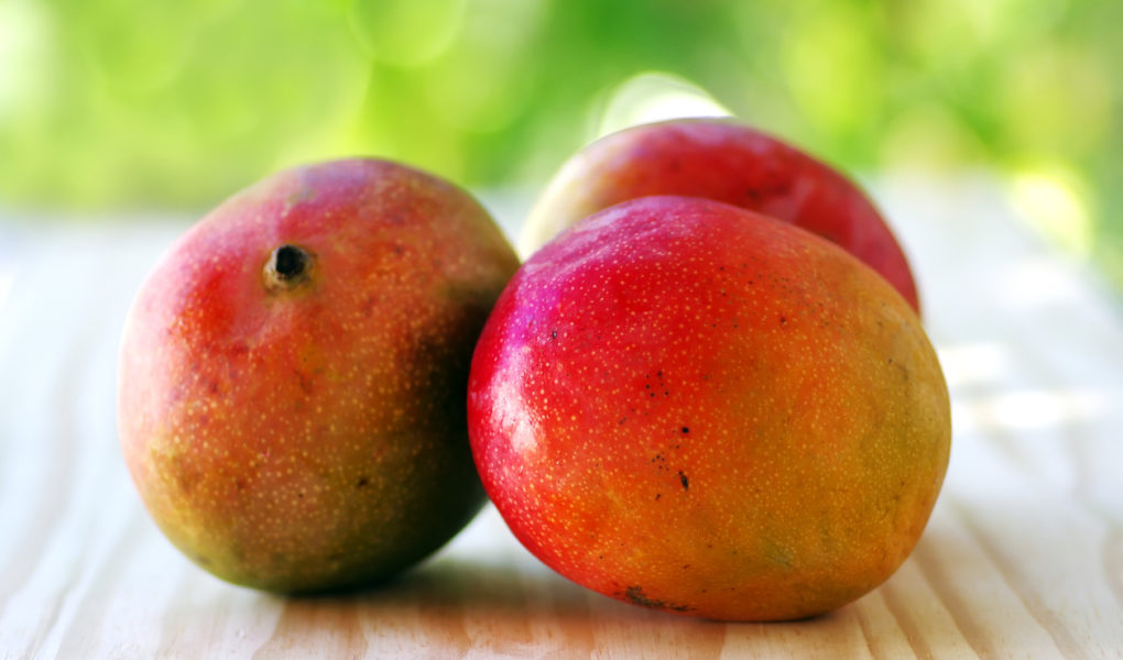 Come si Mangia il Mango? Come si Taglia, si Sbuccia e si Apre